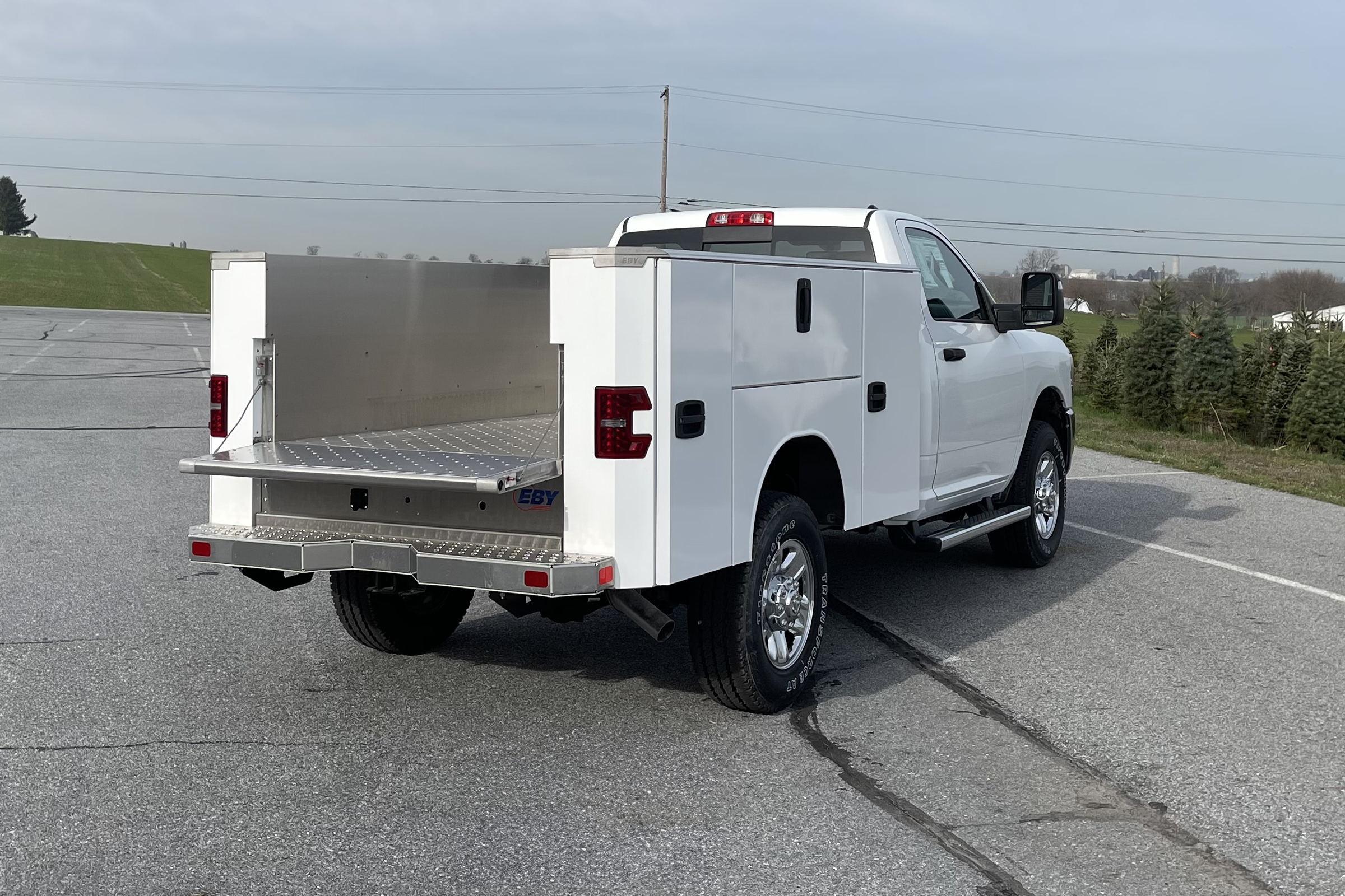 RENEGADE Service Bodies | MH EBY