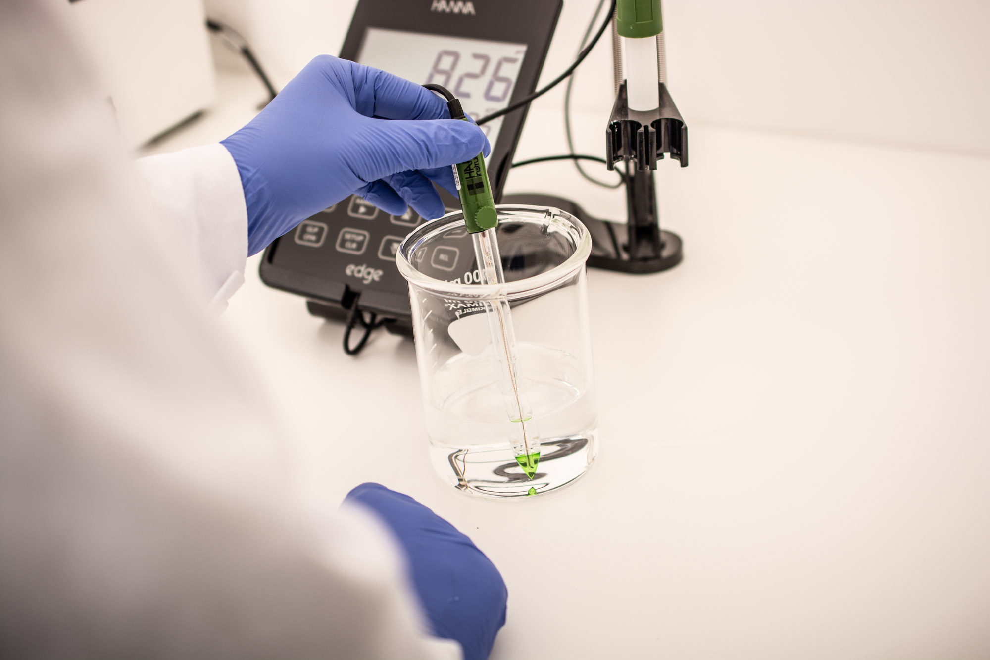 Laboratory testing services for cosmetics brands I A&T Formulation