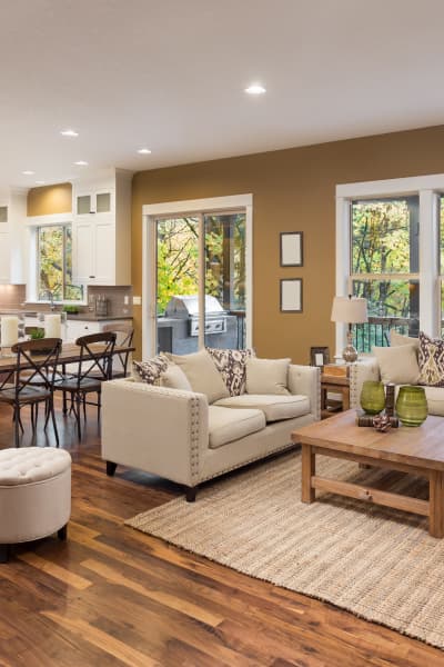 Cincinnati Premier Home Cleaning | Champagne Clean
