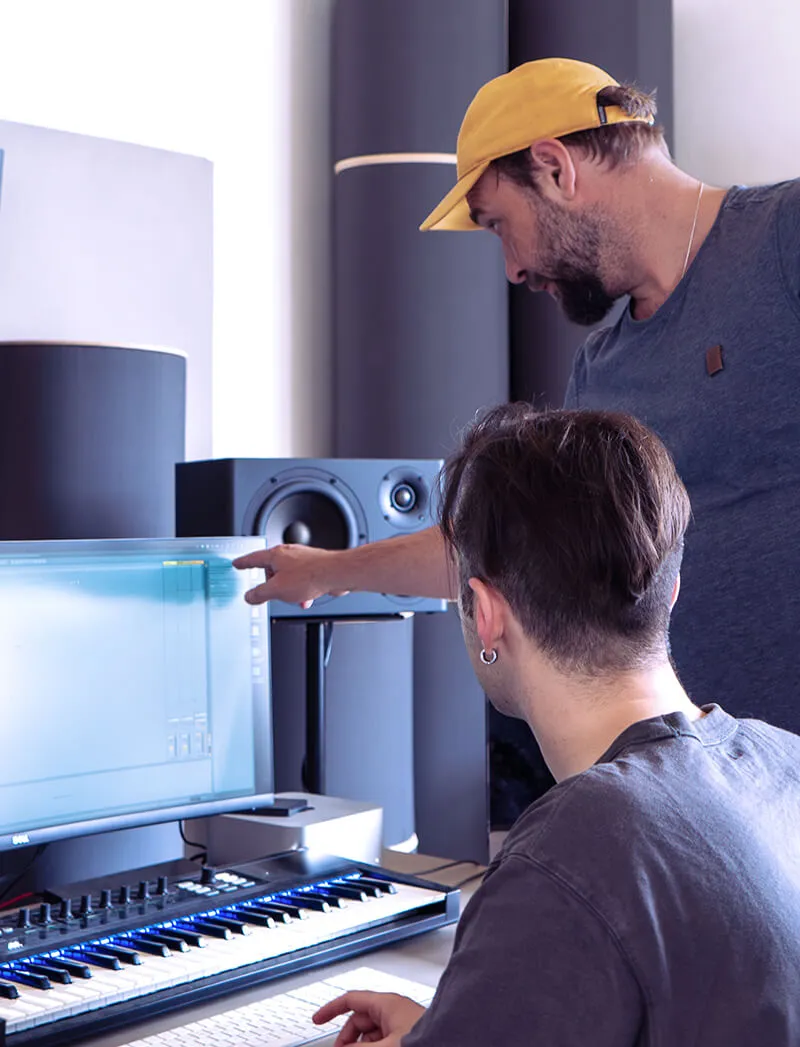 Home - KLING KLANG KLONG