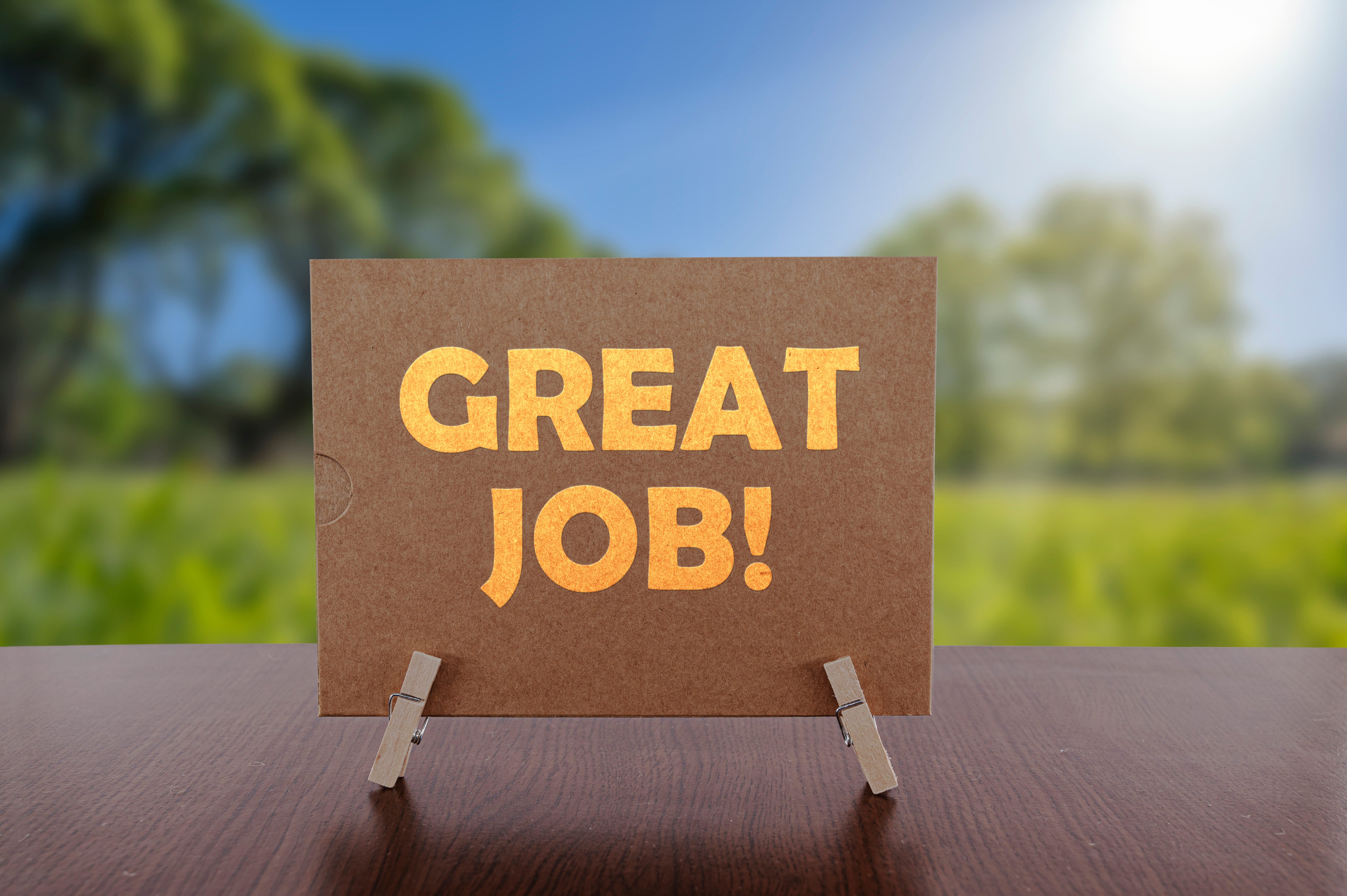 42+ Impactful Employee Recognition Messages to Inspire Your Team