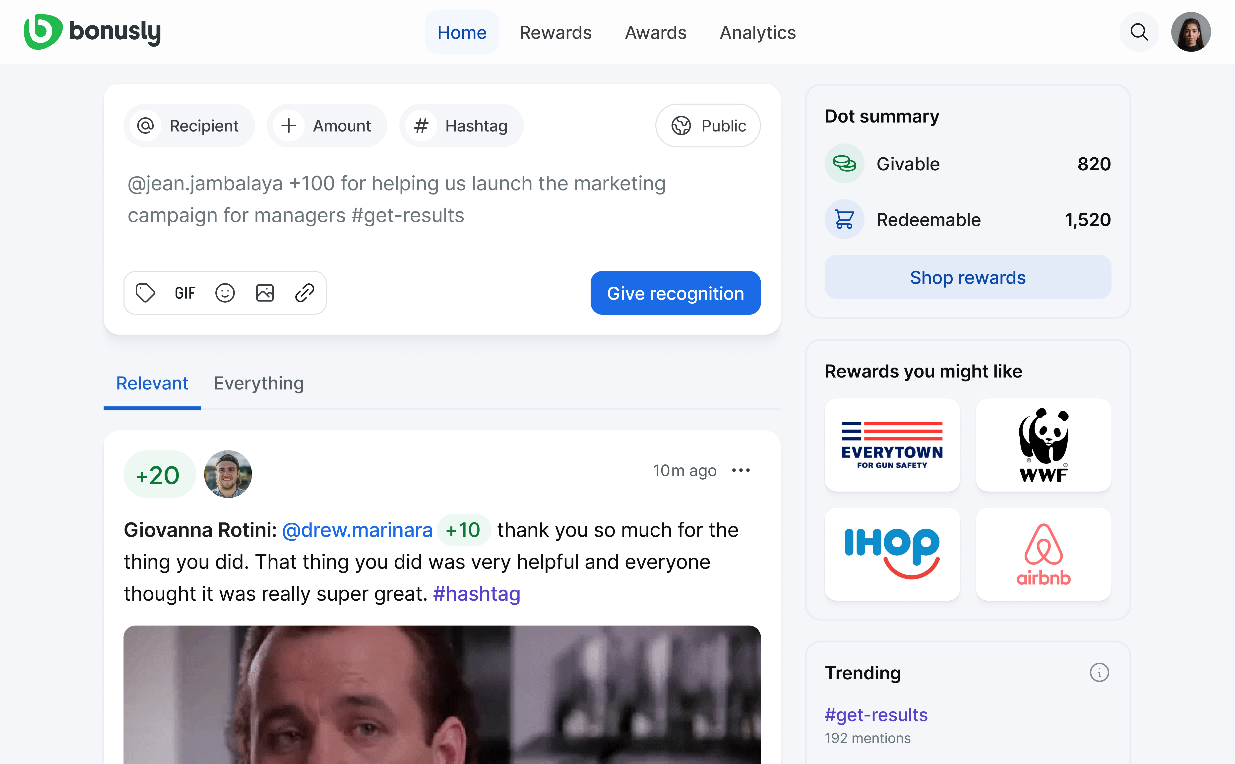 12 Best Peer-to-Peer Recognition Software For Celebrating Employees