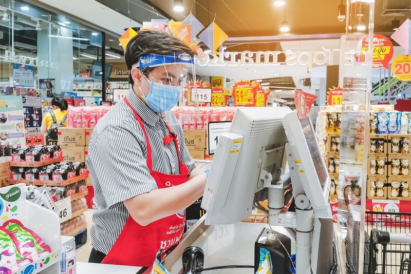 Keeping your Cashiers Injury Free | Work-Fit