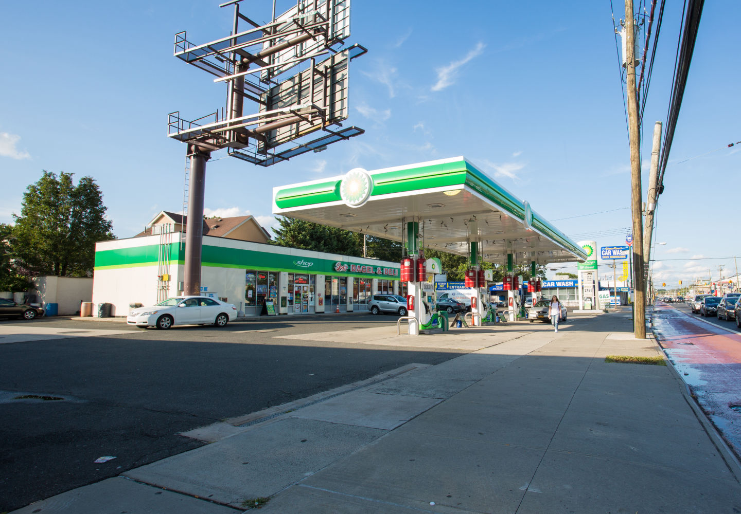 Largavista - BP Gas Station