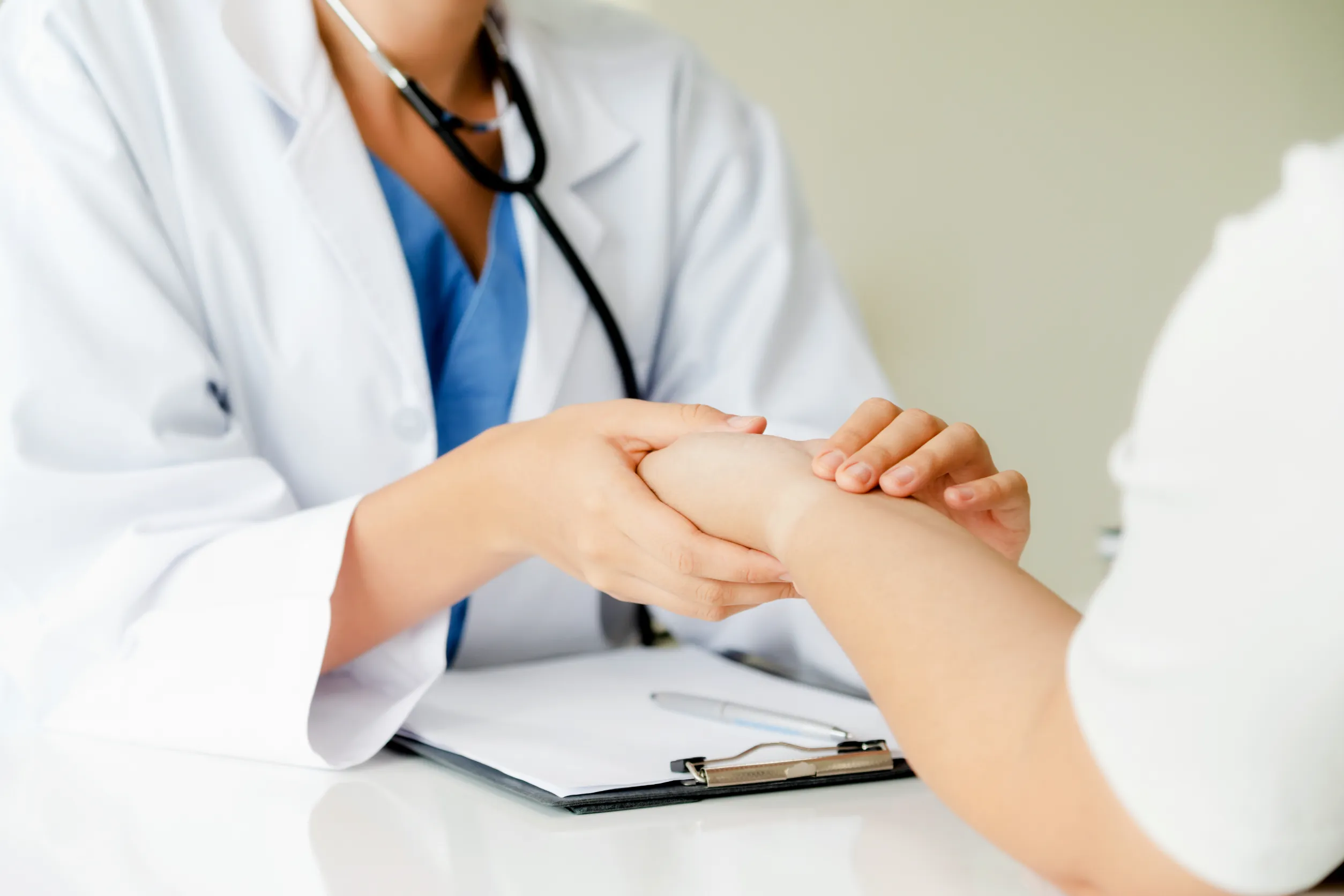 Medication Assisted Treatment: Pros and Cons | MATClinics