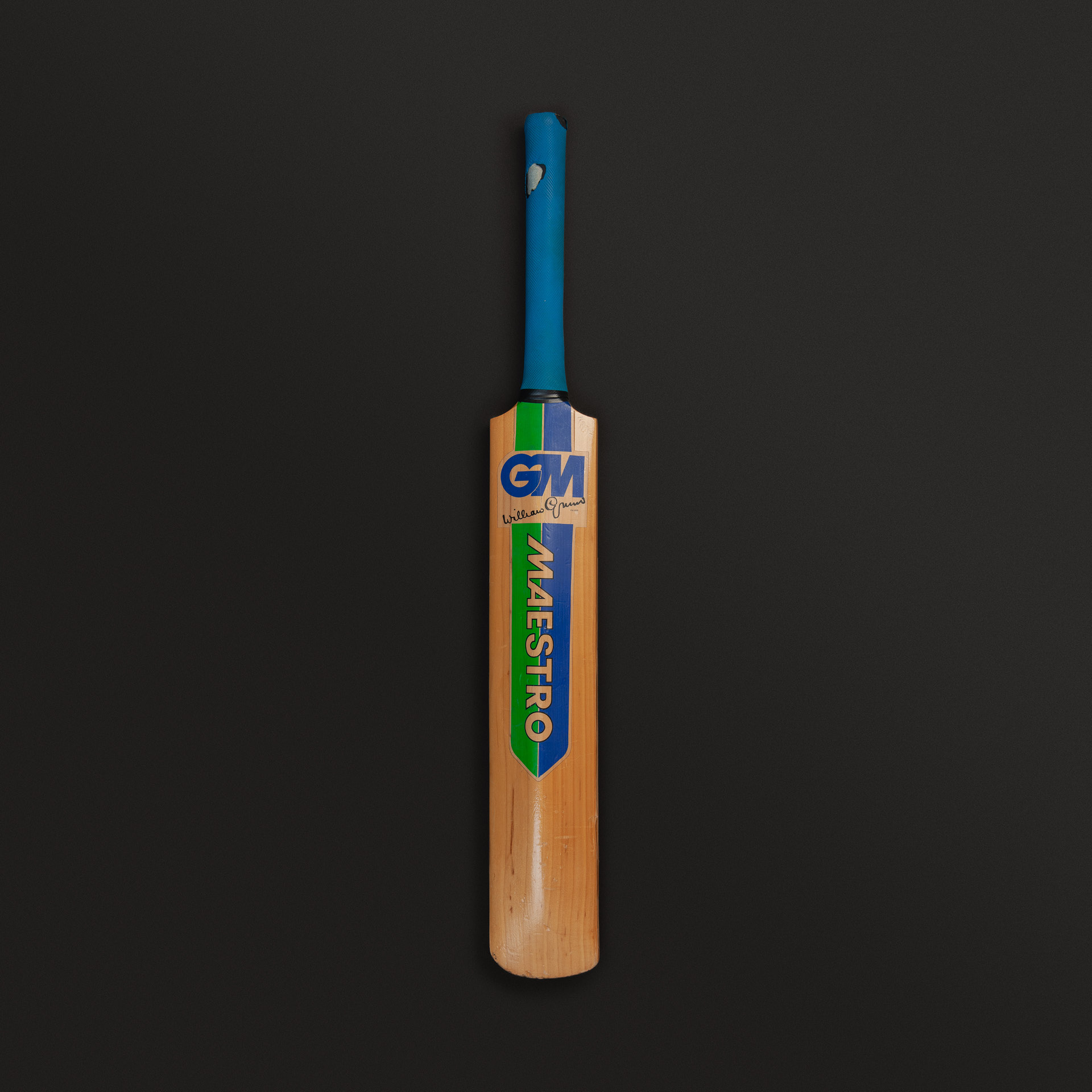 Sir Richard Hadlee's Bat, Signed