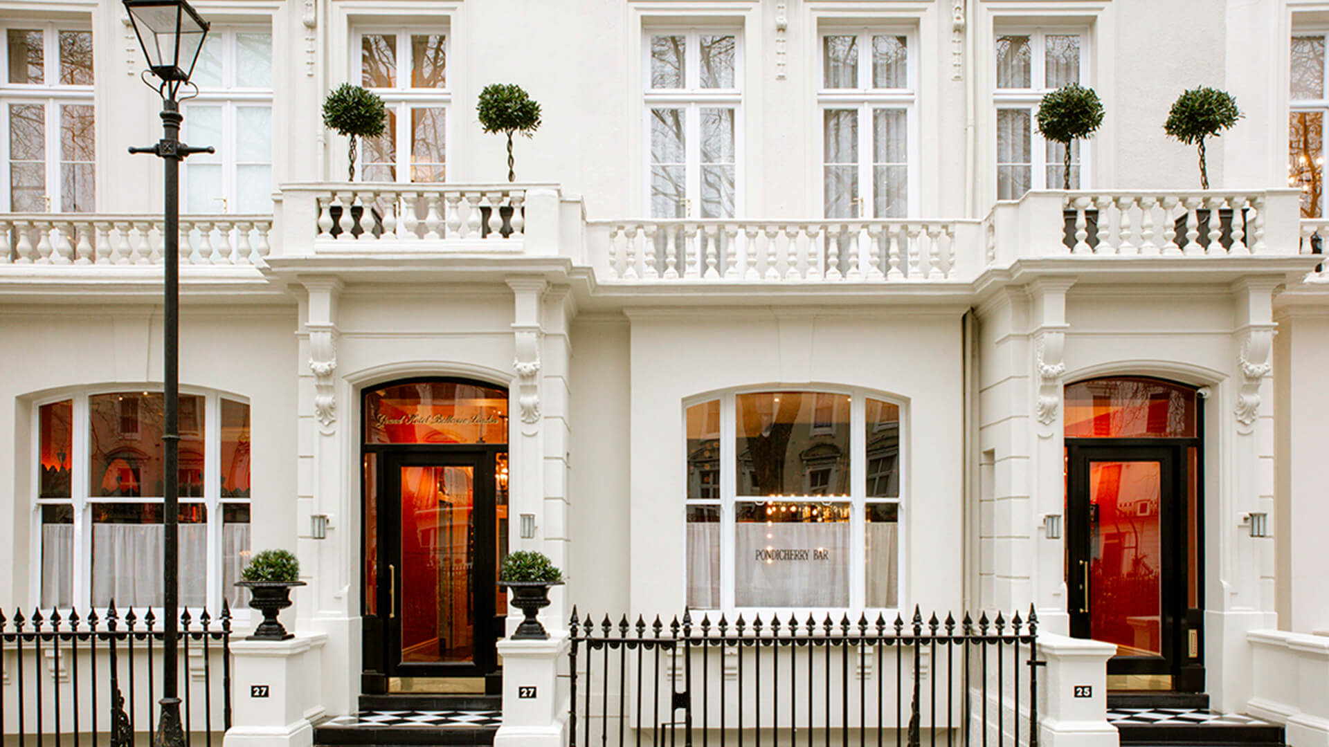 Grand Hotel Bellevue London | Bar Pondicherry