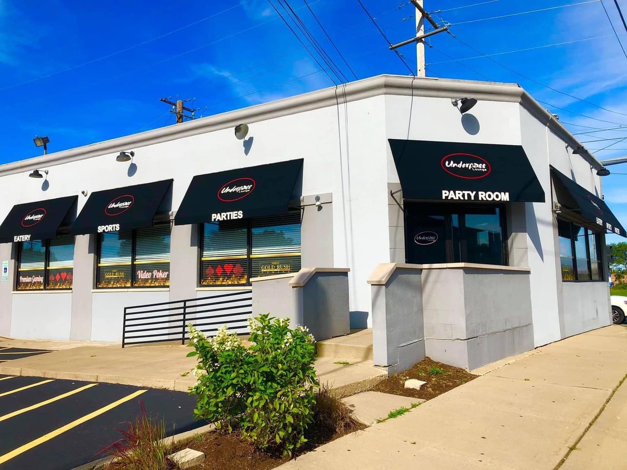 Underpass Lounge | Franklin Park, IL