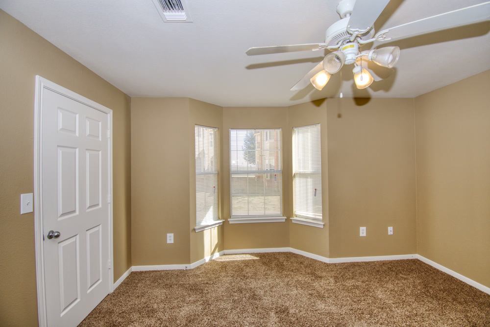 Luxury Apartment Odessa - Odessa Apartment for Rent | Arbor Oaks