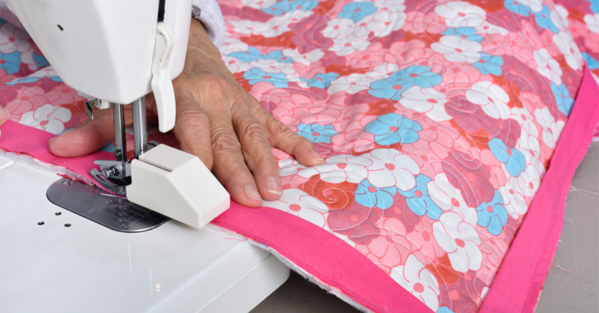 How do Quilting Clubs use Custom Pins? | PinProsPlus