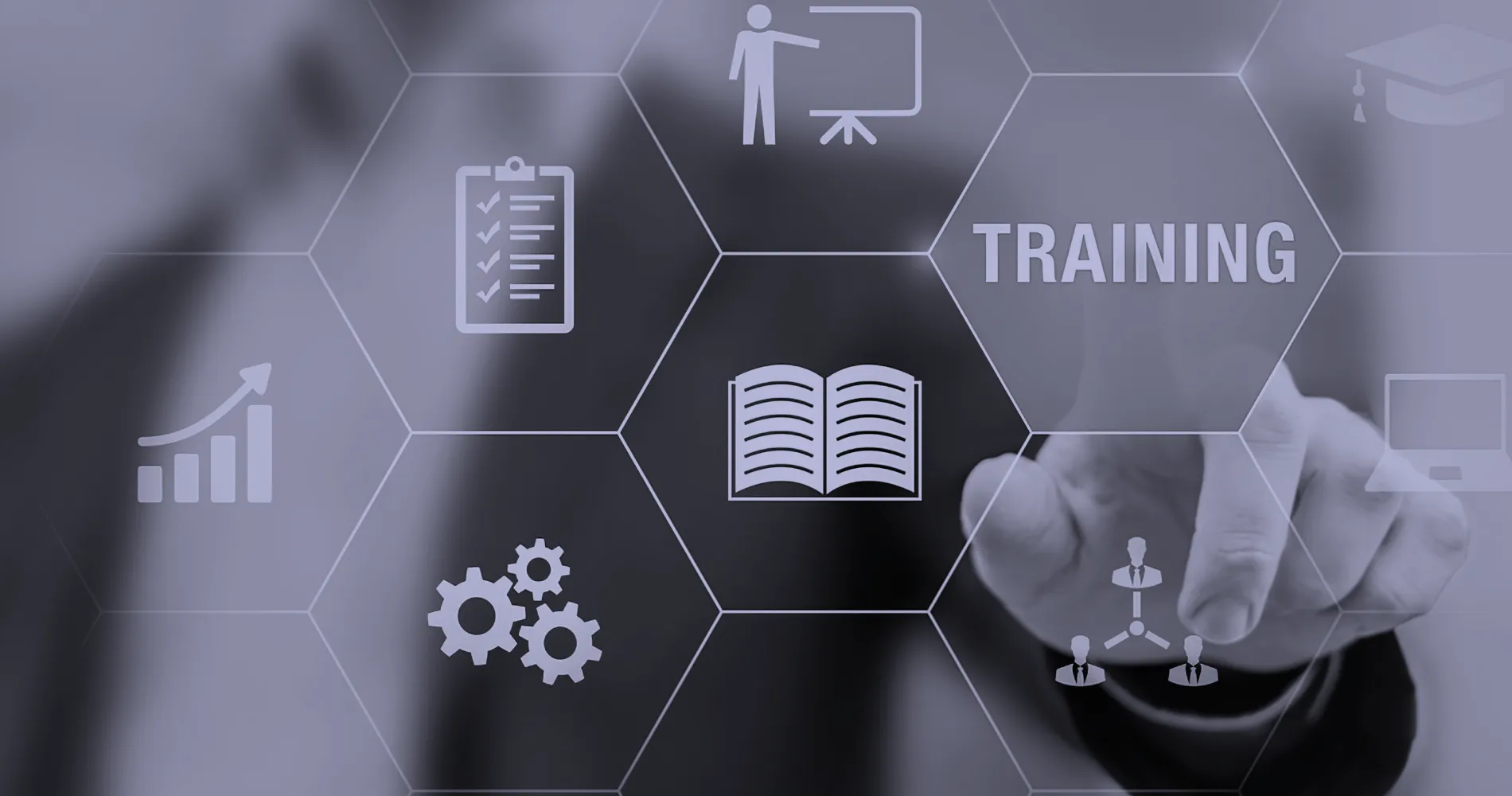 10 Key Training Management System Features [revised 2024]
