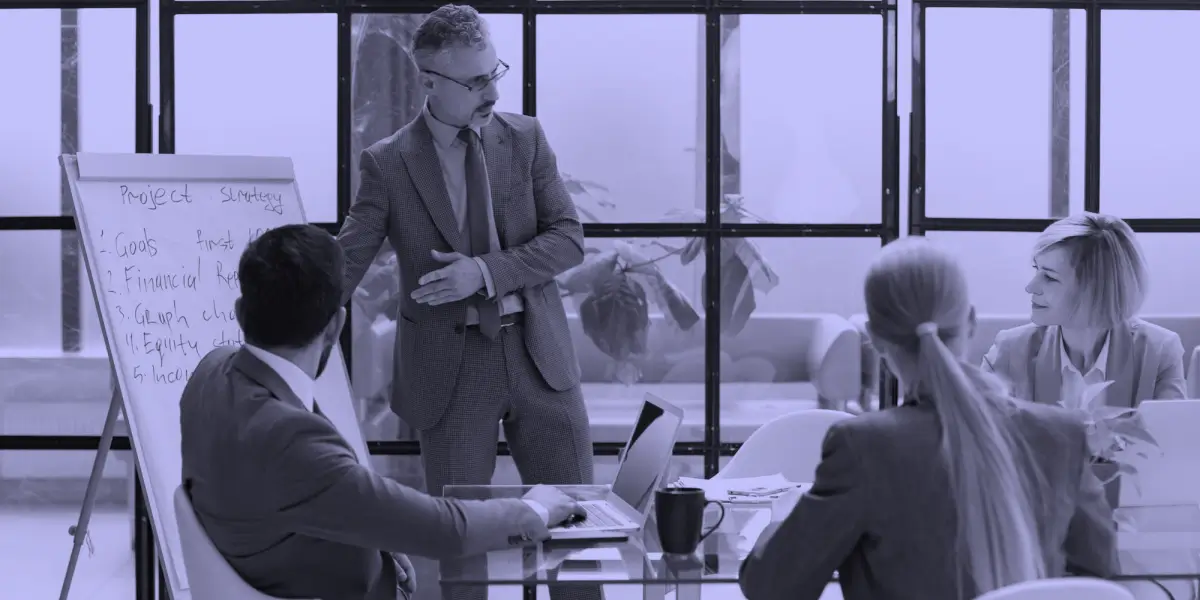 Employee Leadership Development: 10 Ways to Build Leaders