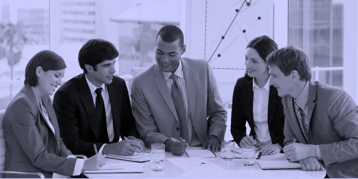 An Essential Guide to Financial Leadership | Edstellar