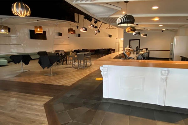 The Calamvale Hotel - Bare Venue