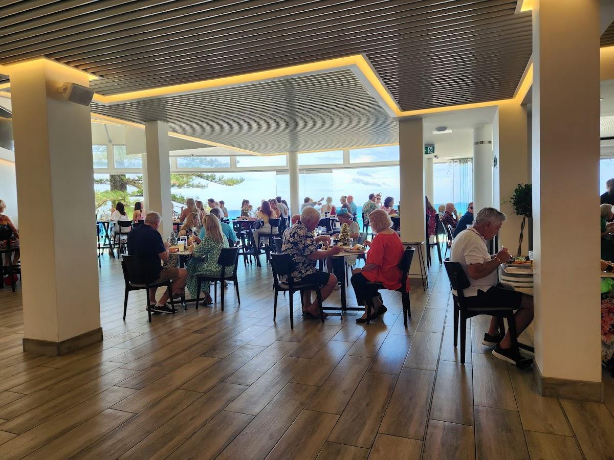 Burleigh Heads Surf Club - Bare Venue