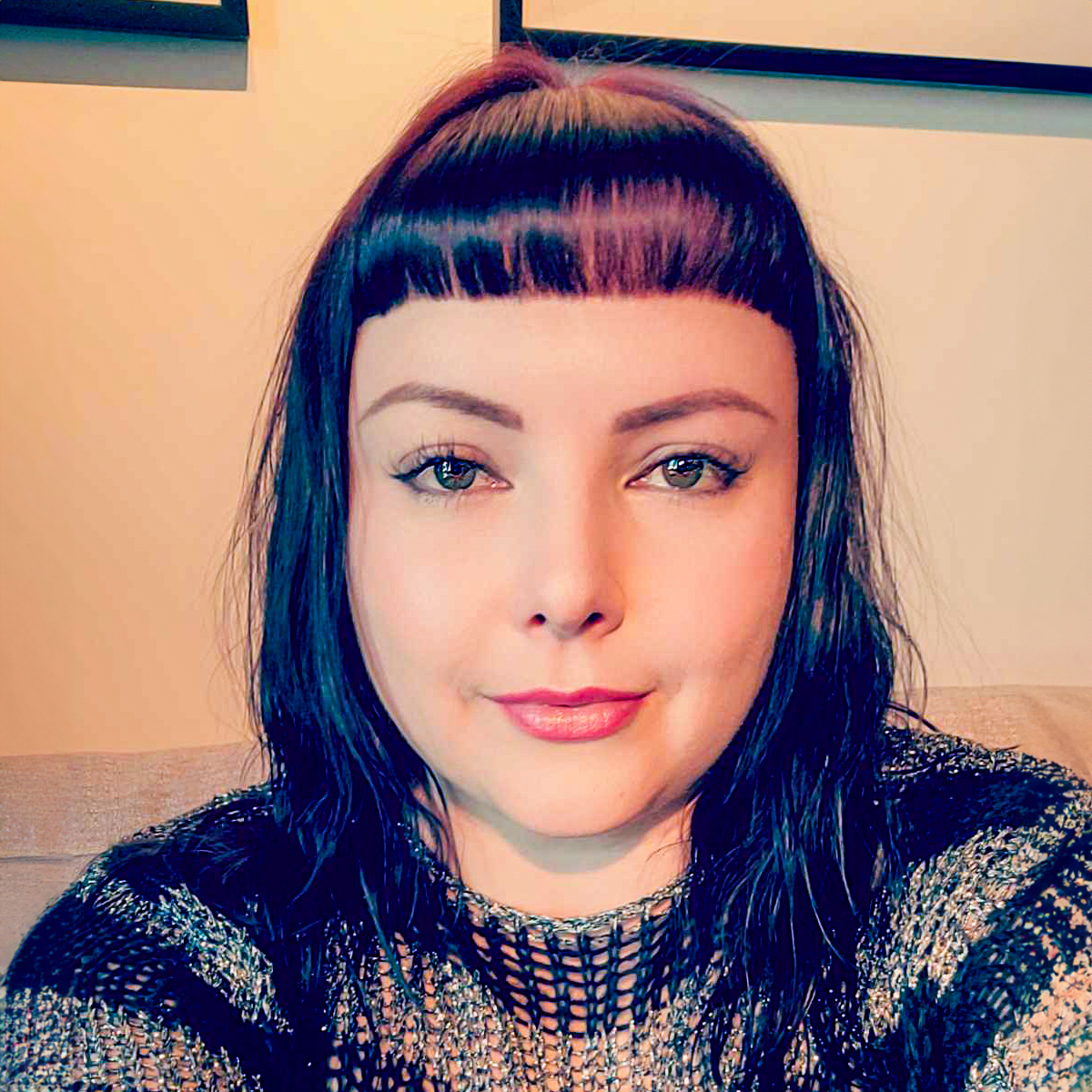 Michelle Murphy, Funeral Arranger - Bare