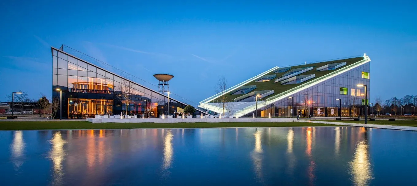 About Hyperfox | Vision, Mission, and Our Team