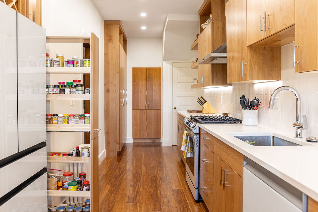 Galley Kitchen Remodel Ideas: Creating Style in Narrow Spaces