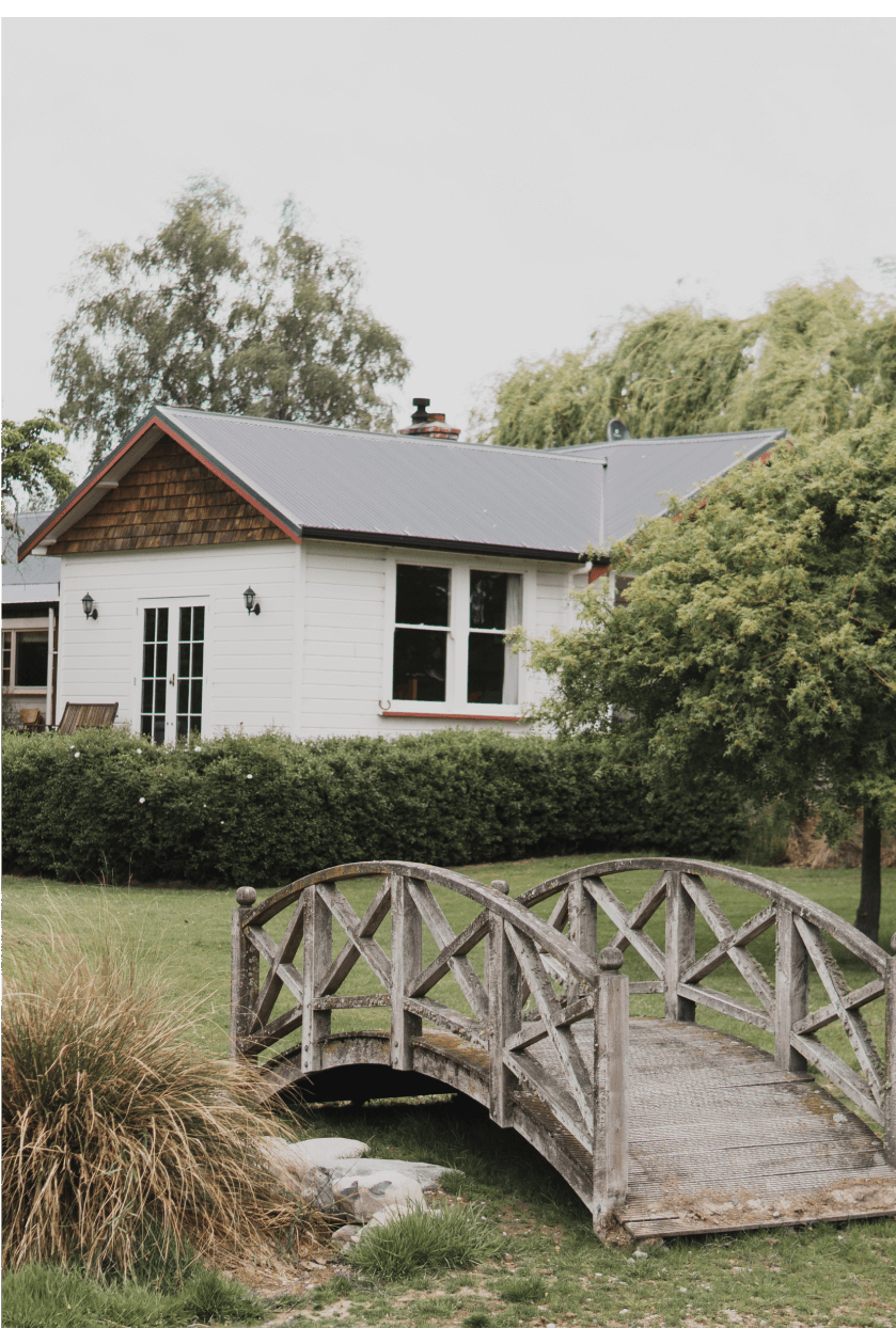 Boutique Lake Tekapo accommodation | The Cairns Alpine Resort and Golf Club