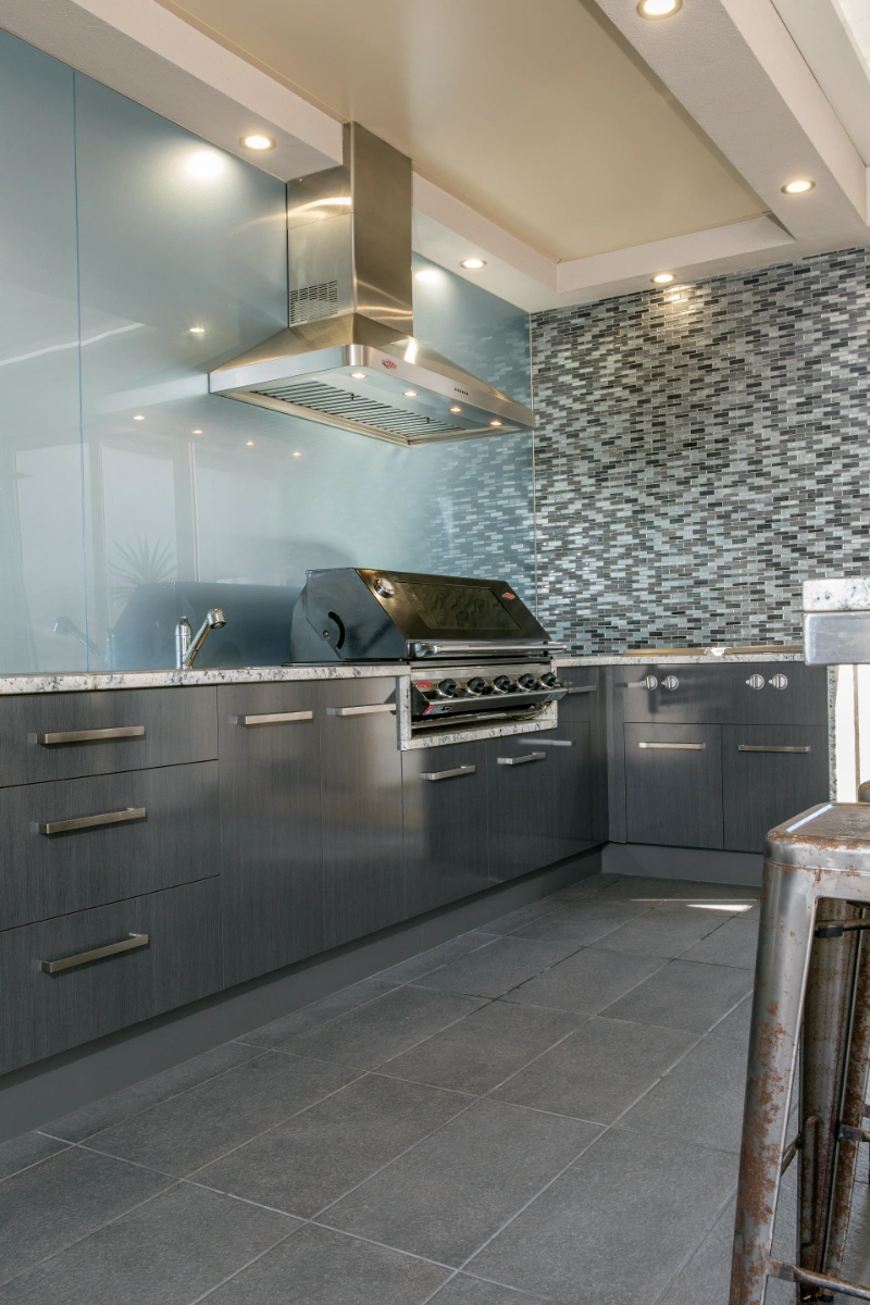 Henley Beach Kitchen Renovation | Uzit Kitchens & Robes