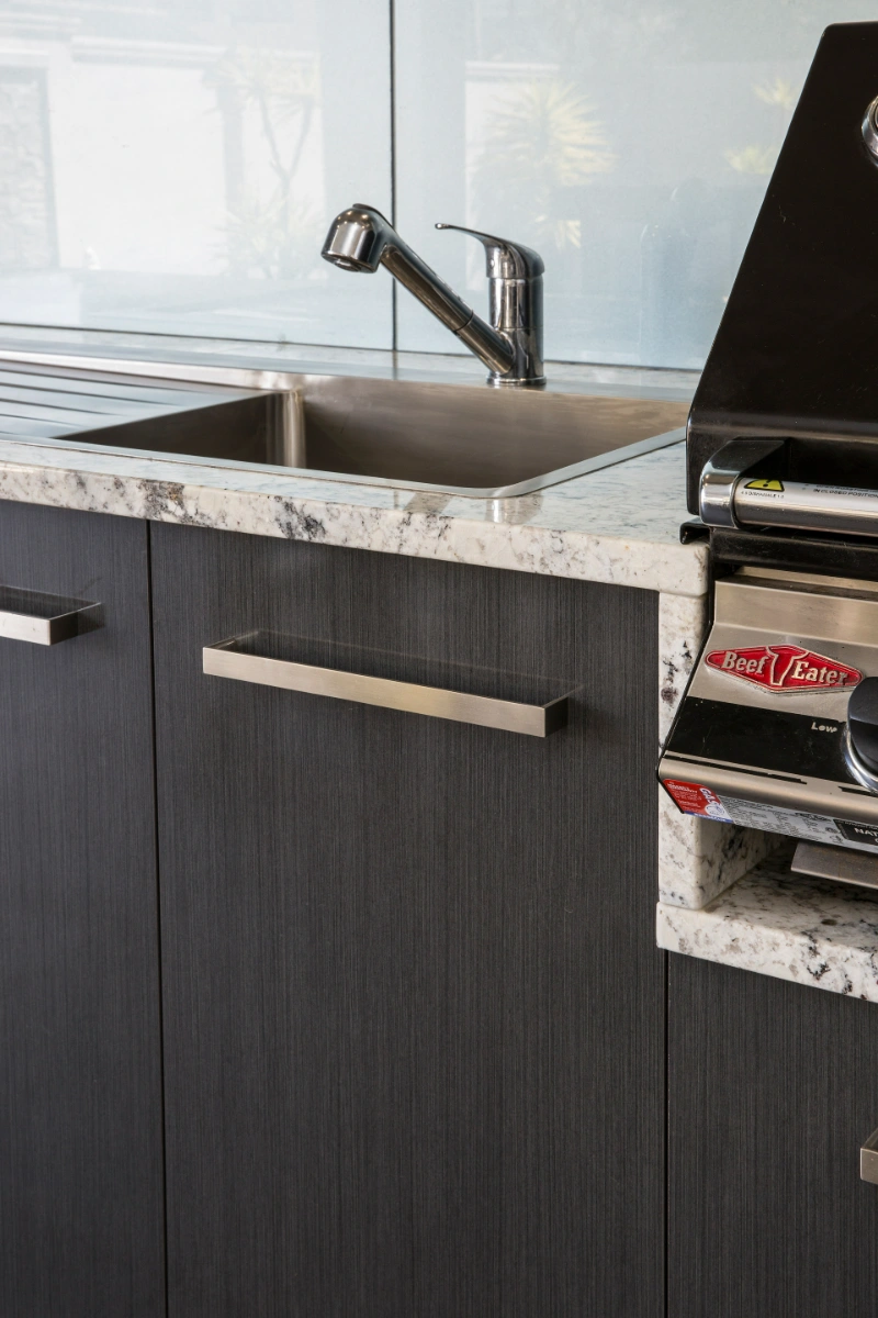 Henley Beach Kitchen Renovation | Uzit Kitchens & Robes