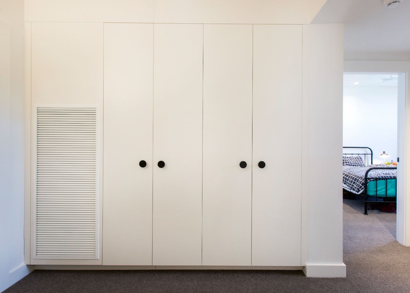 Millswood Custom Wardrobe | Uzit Kitchens & Robes