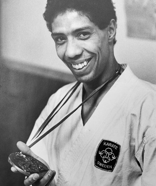 RAMON MALAVÉ - Allt eller inget