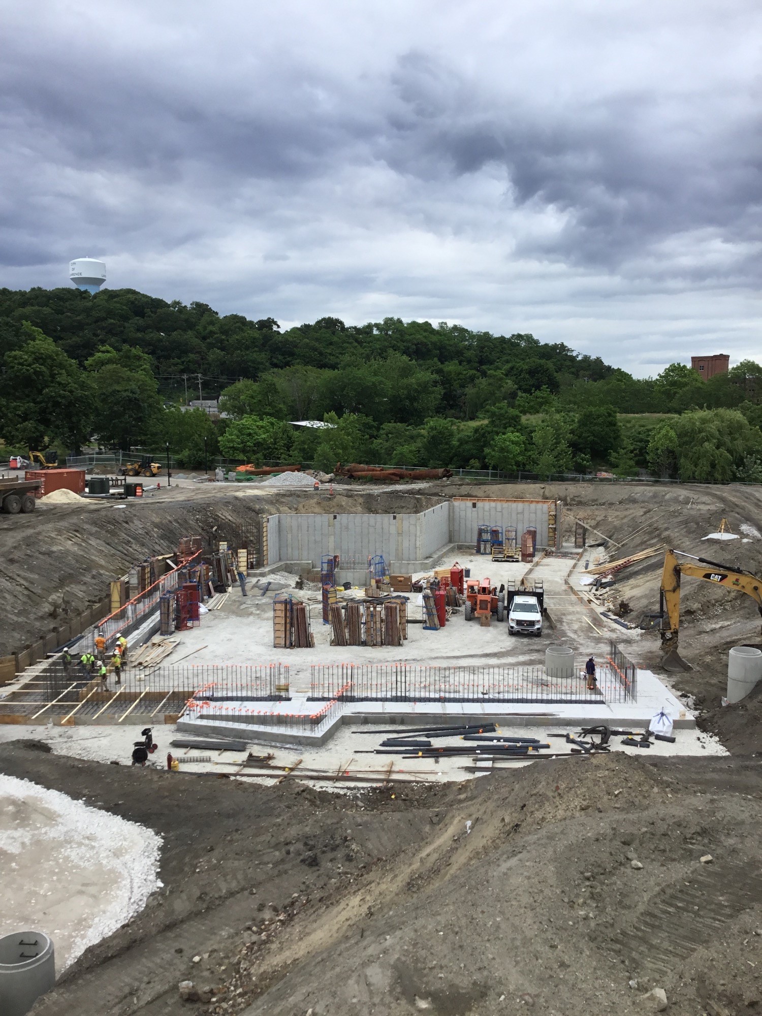 Commercial Concrete Construction Services | Form Up Foundations