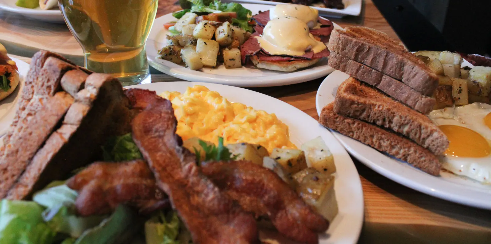 Lethbridge Gastro Pub | Telegraph Taphouse