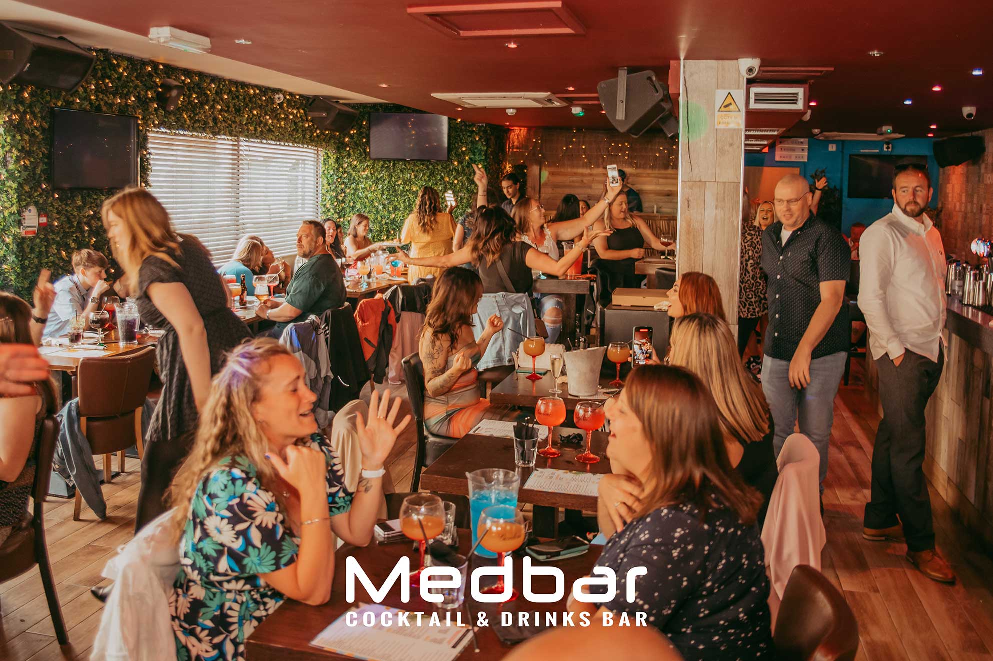 Bottomless Brunch: Sat.26.08.23 | Medbar Southampton
