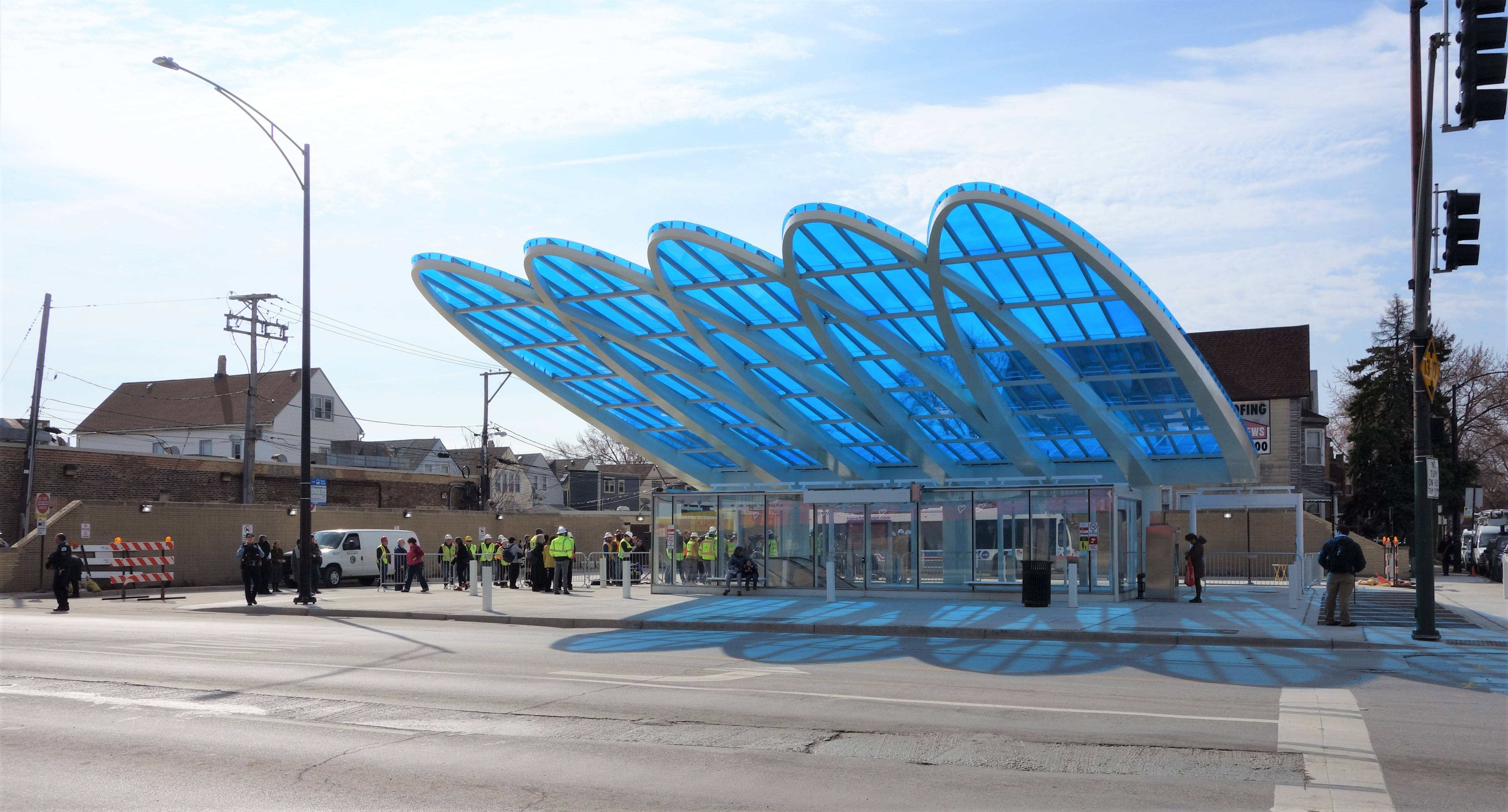 CTA Belmont Station Canopy | Cast Connex