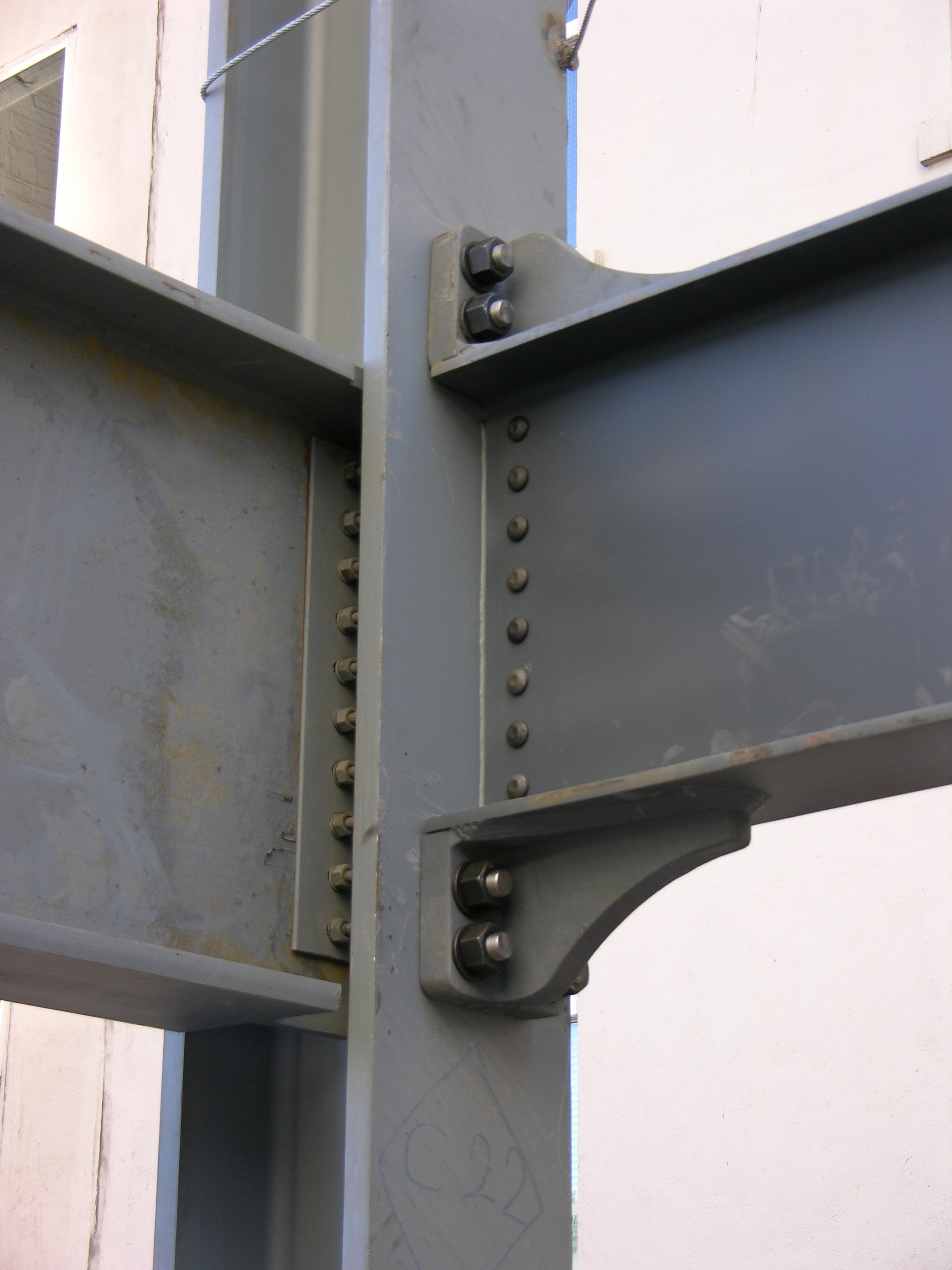 Steel Brackets | Moment Connection | Cast Connex