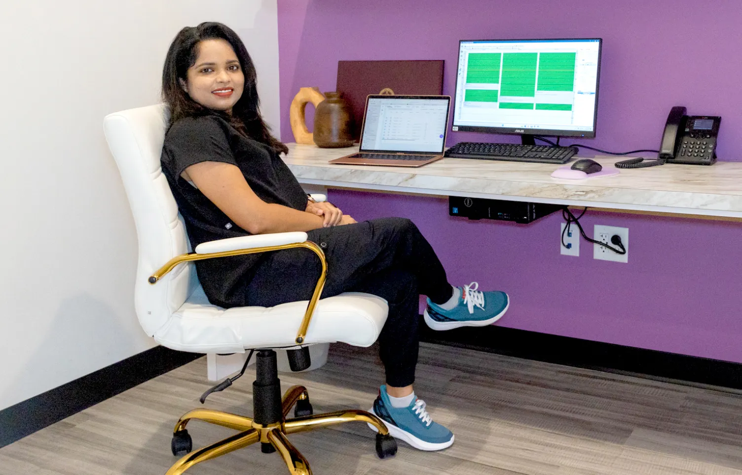 Meet Dr. Usha Balla | Cosmos Dental Studio