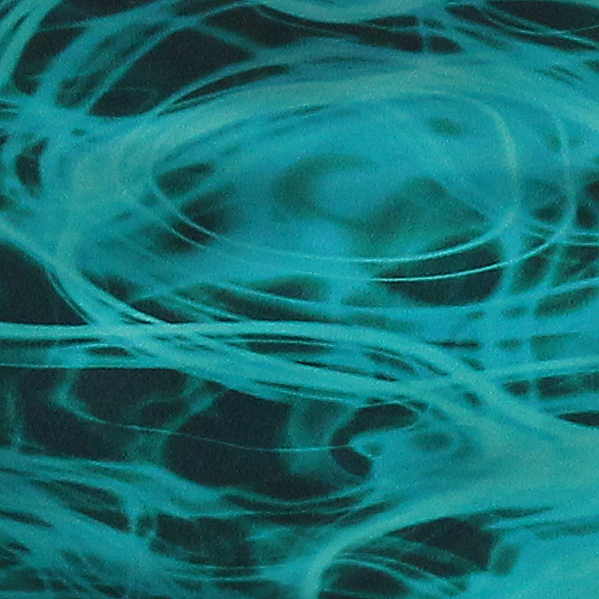 Finish: Skyndeep Clear Tone Turquoise Mist | Remo