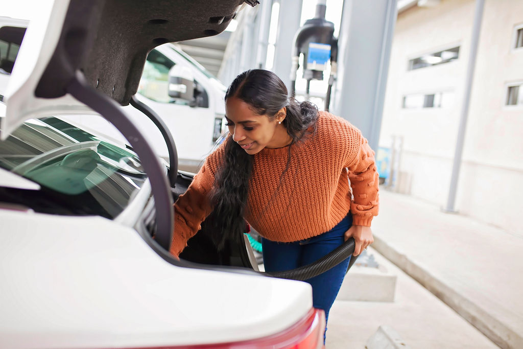 Fleet Accounts | WhiteWater Express Car Wash