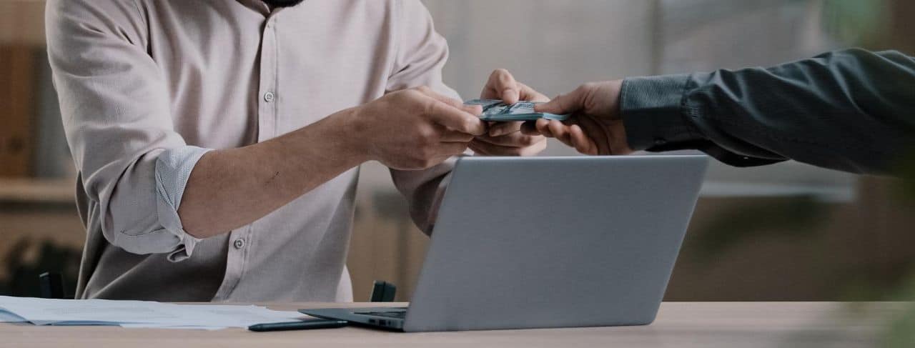 What is a Merchant Cash Advance and How Can You Get One for Your eCom ...