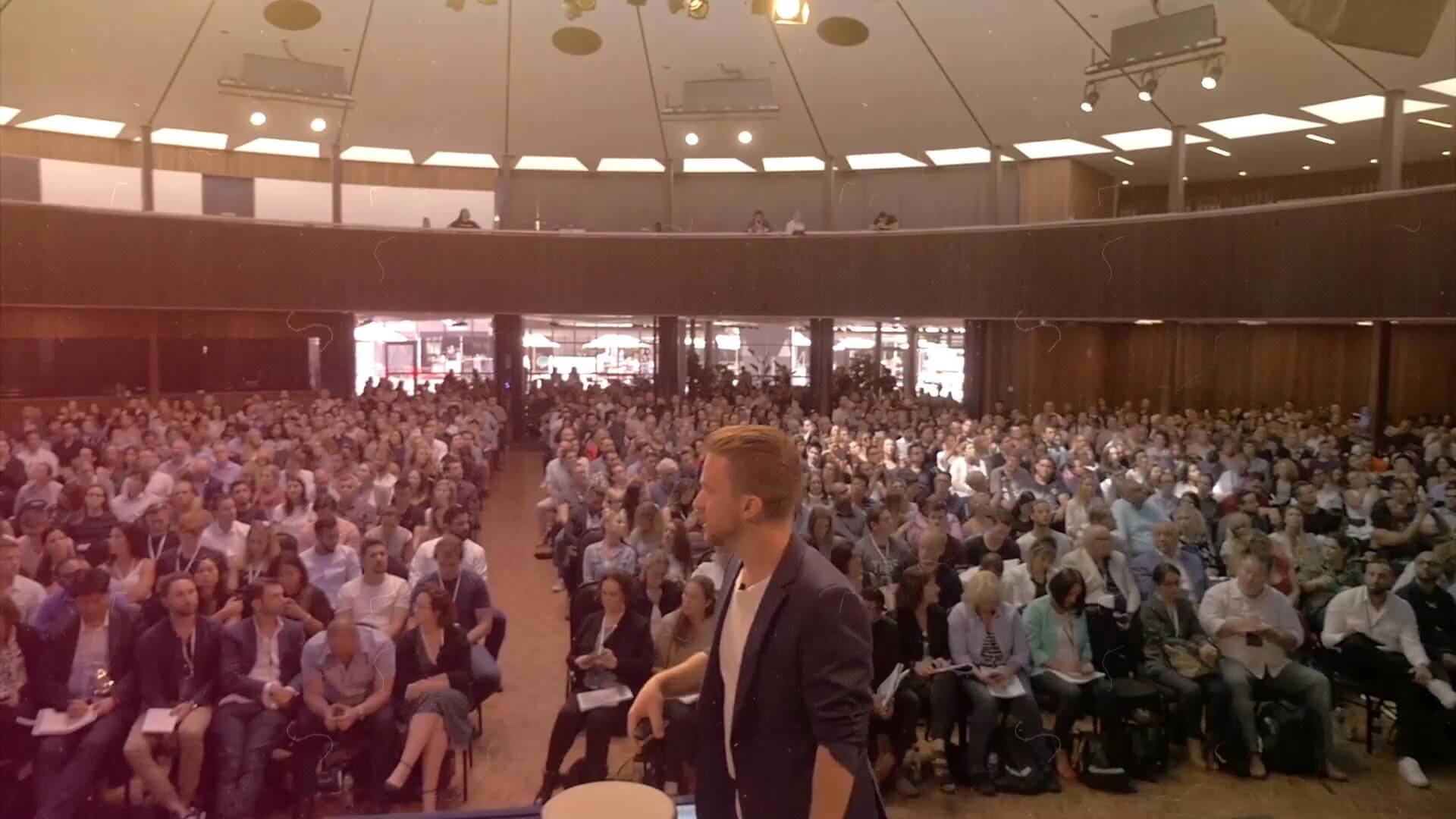 The Entourage Customer Story — TWIYO