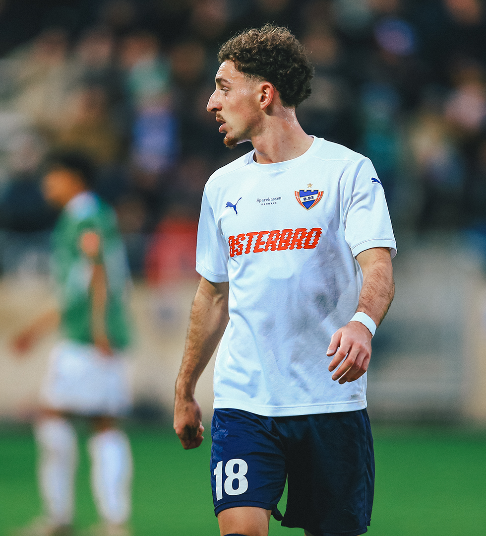 Fisnik Isaki, Herreholdet - B.93