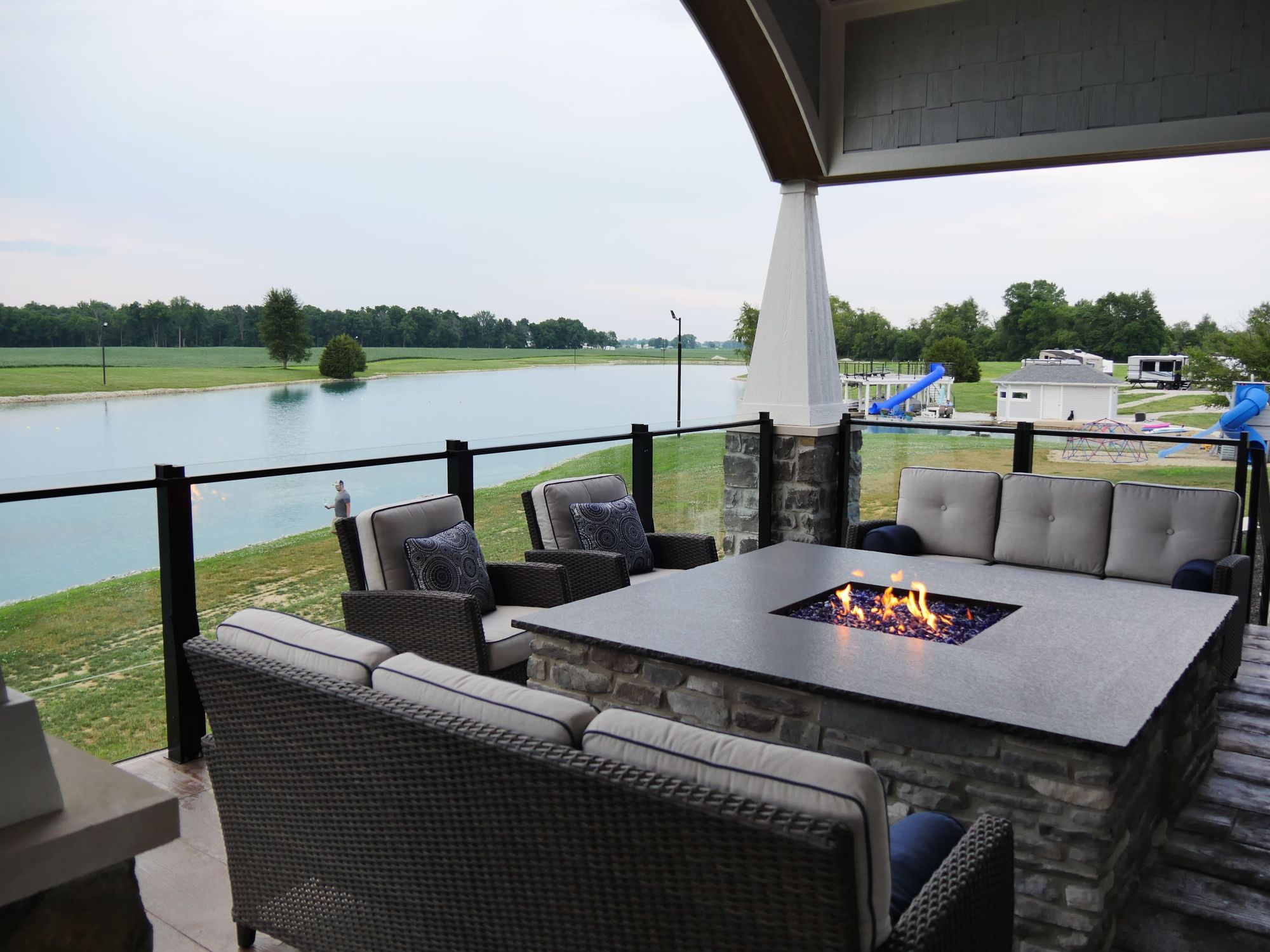 Retractable System Sollution & Architecture Office