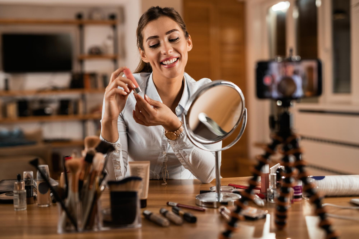 How to Find Makeup Influencers: A Comprehensive Guide for Beauty Brands