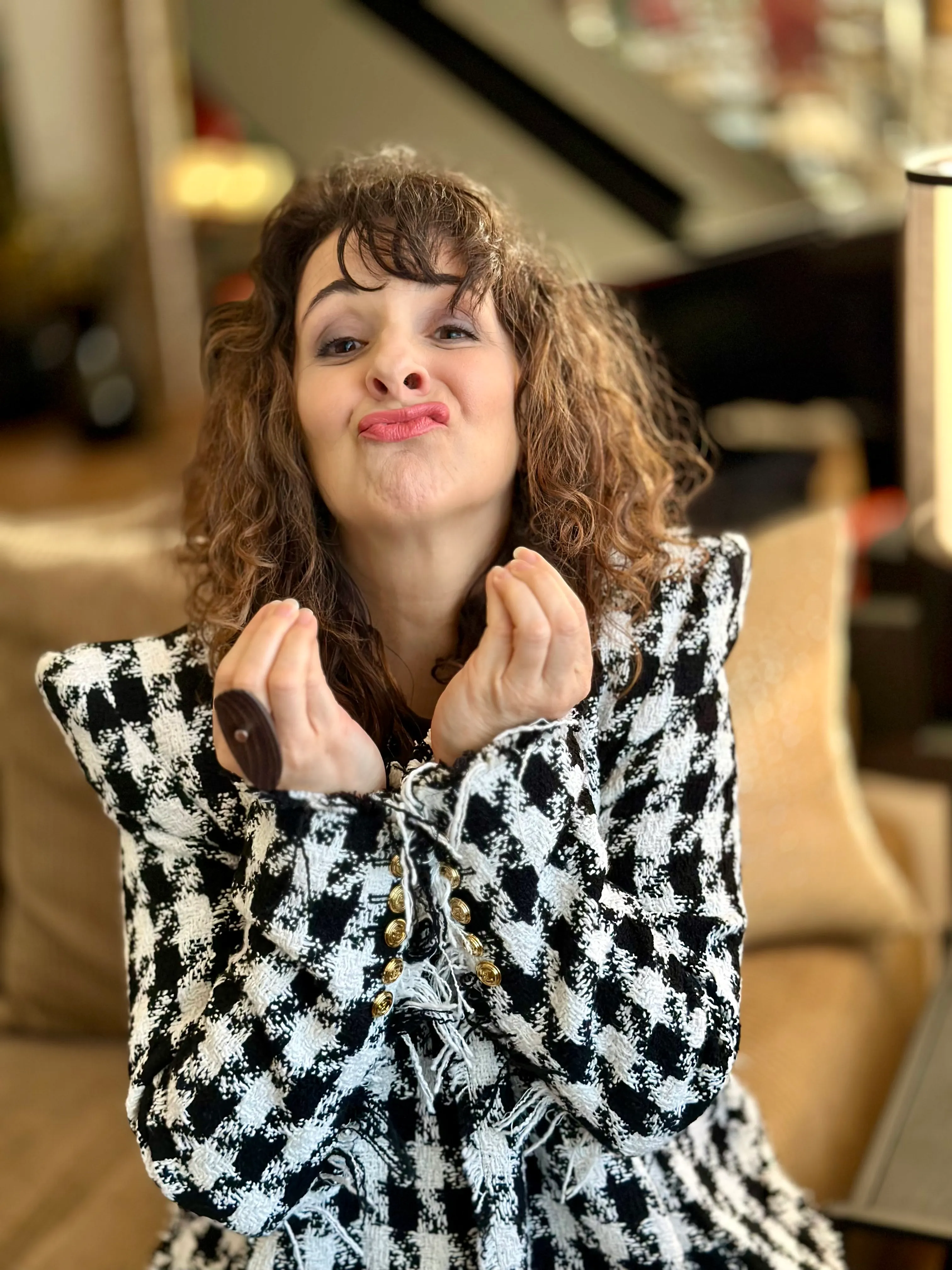 About Angela Vassallo | Epidemiologist & Infection Expert