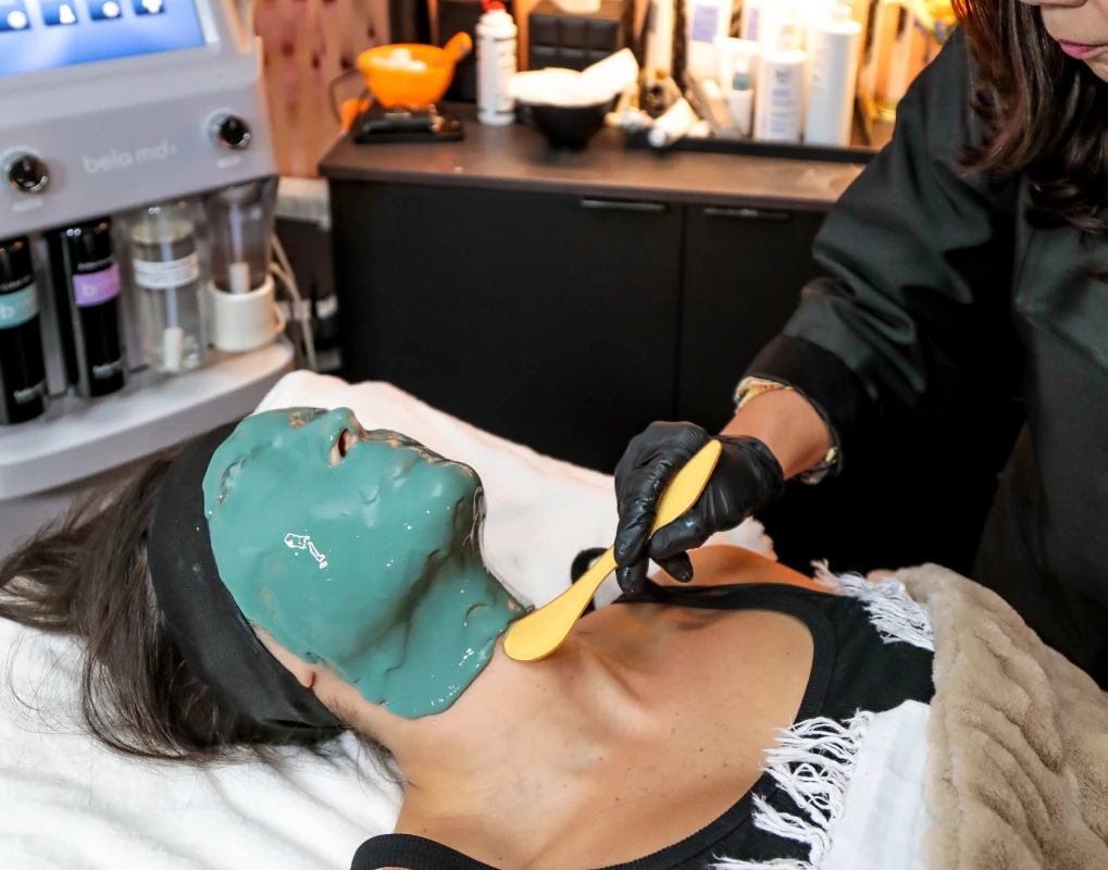 Aesthetica Skin Lab - Bespoke treatments for elevated experience