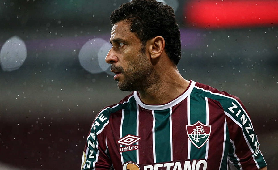 Fred é assaltado no Rio de Janeiro, após vitória do Fluminense ...