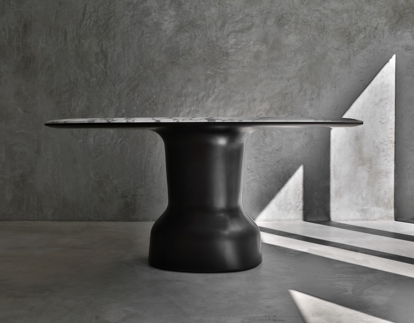 MUSA | DINING TABLE