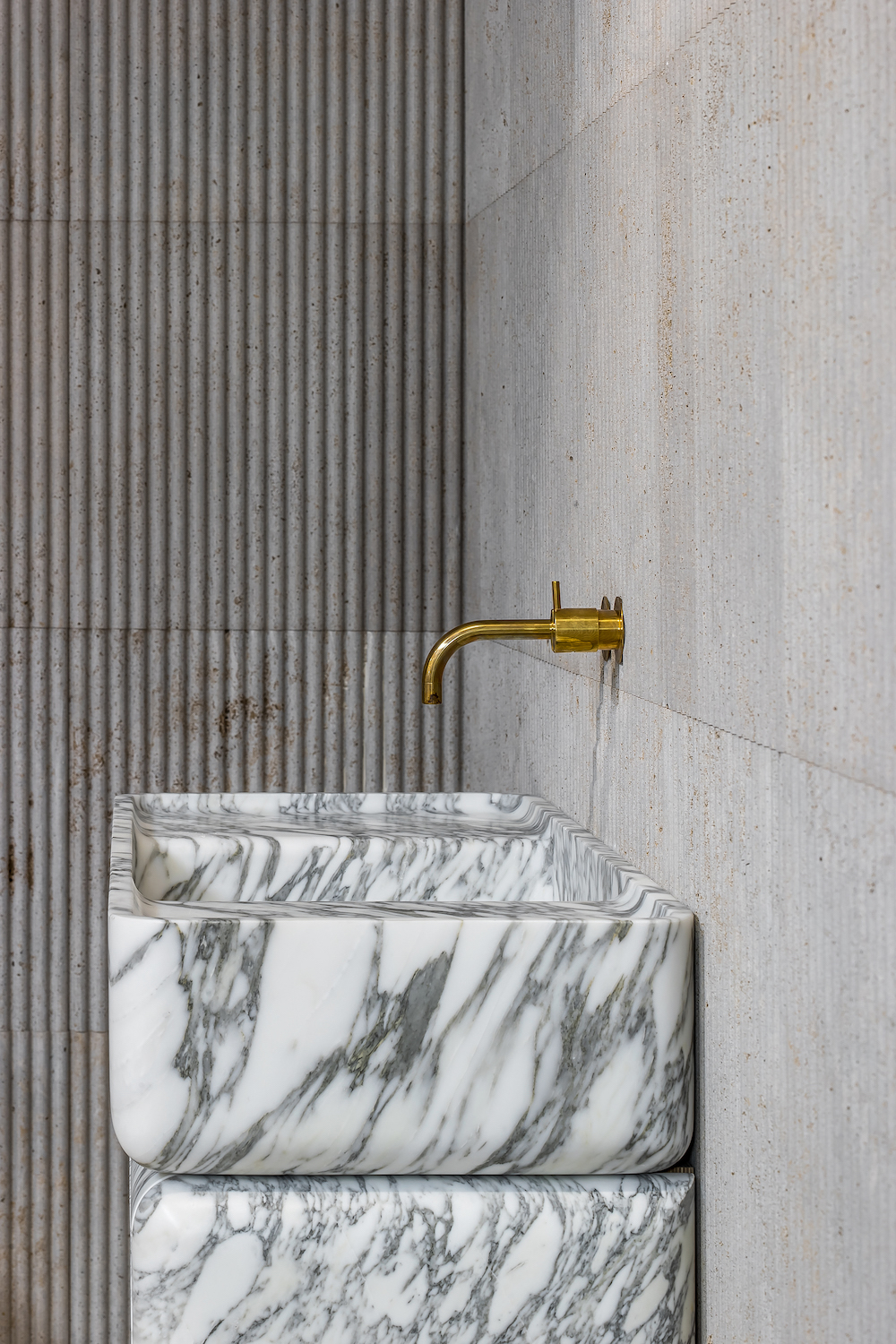 OPHELIA | BATH VANITY