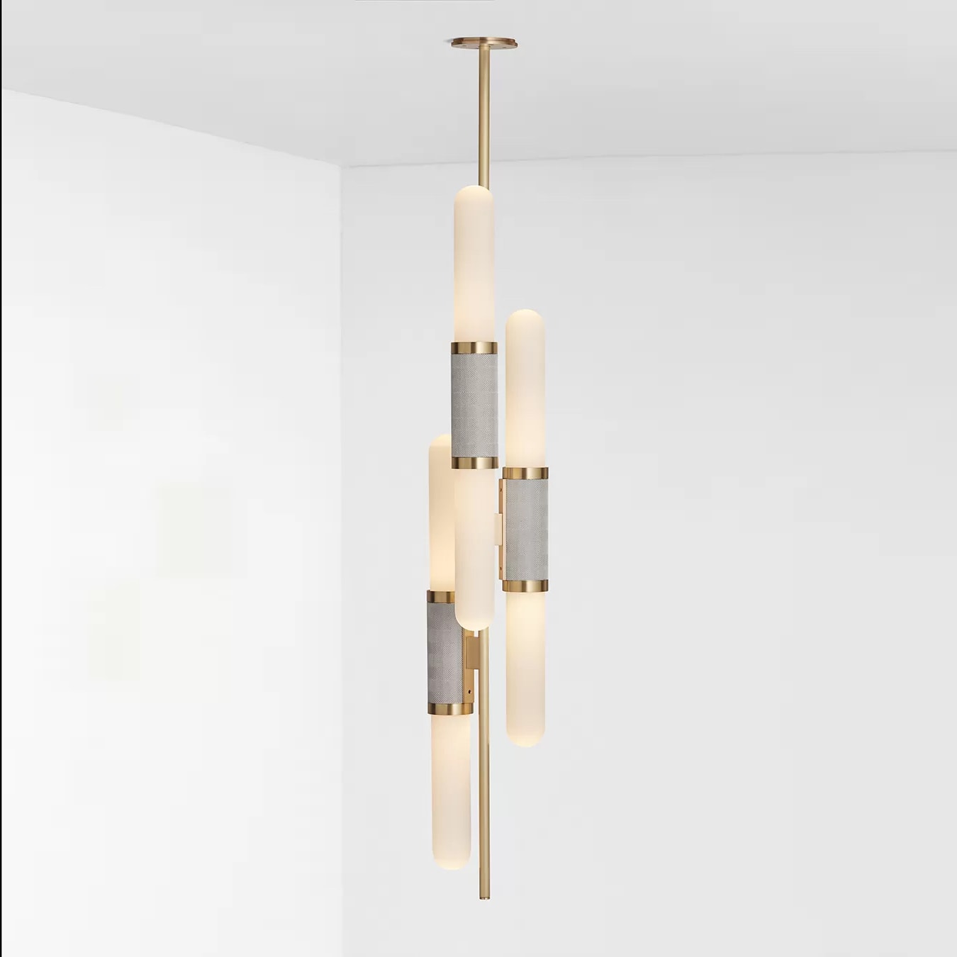 SCANDAL STAGGERED | PENDANT