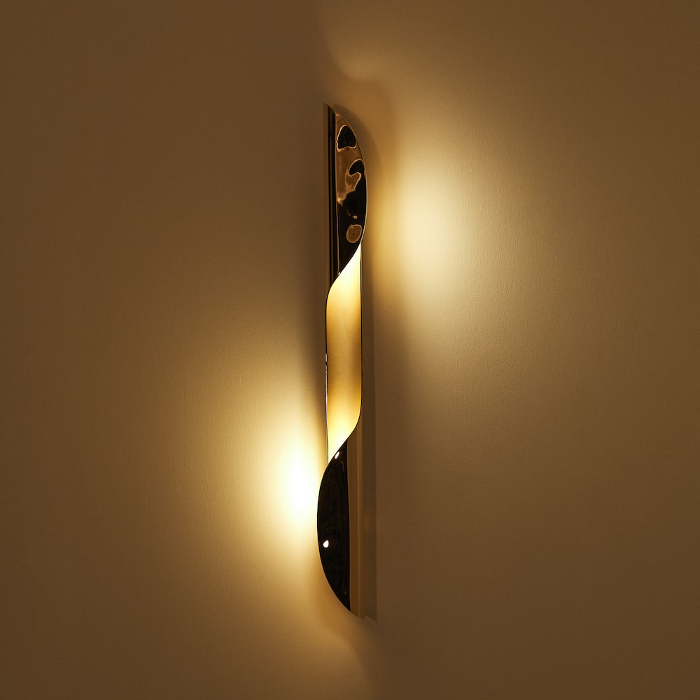 TORSADE | WALL LAMP