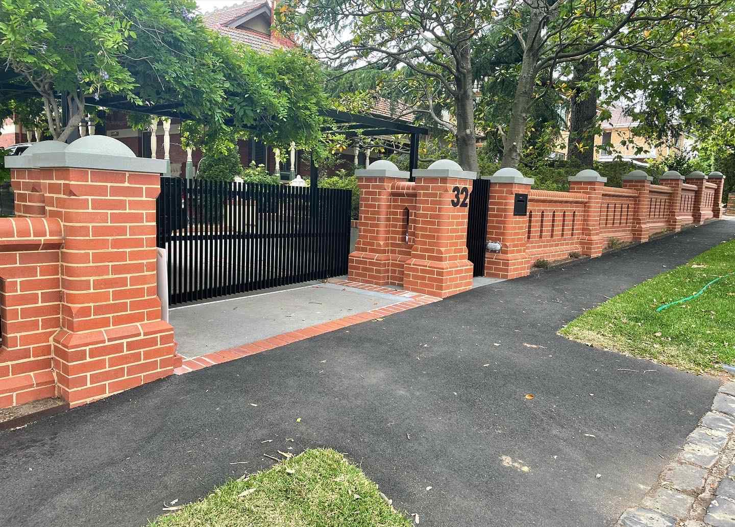 Dwyer Brick Fences | Brickwork Projects and Videos