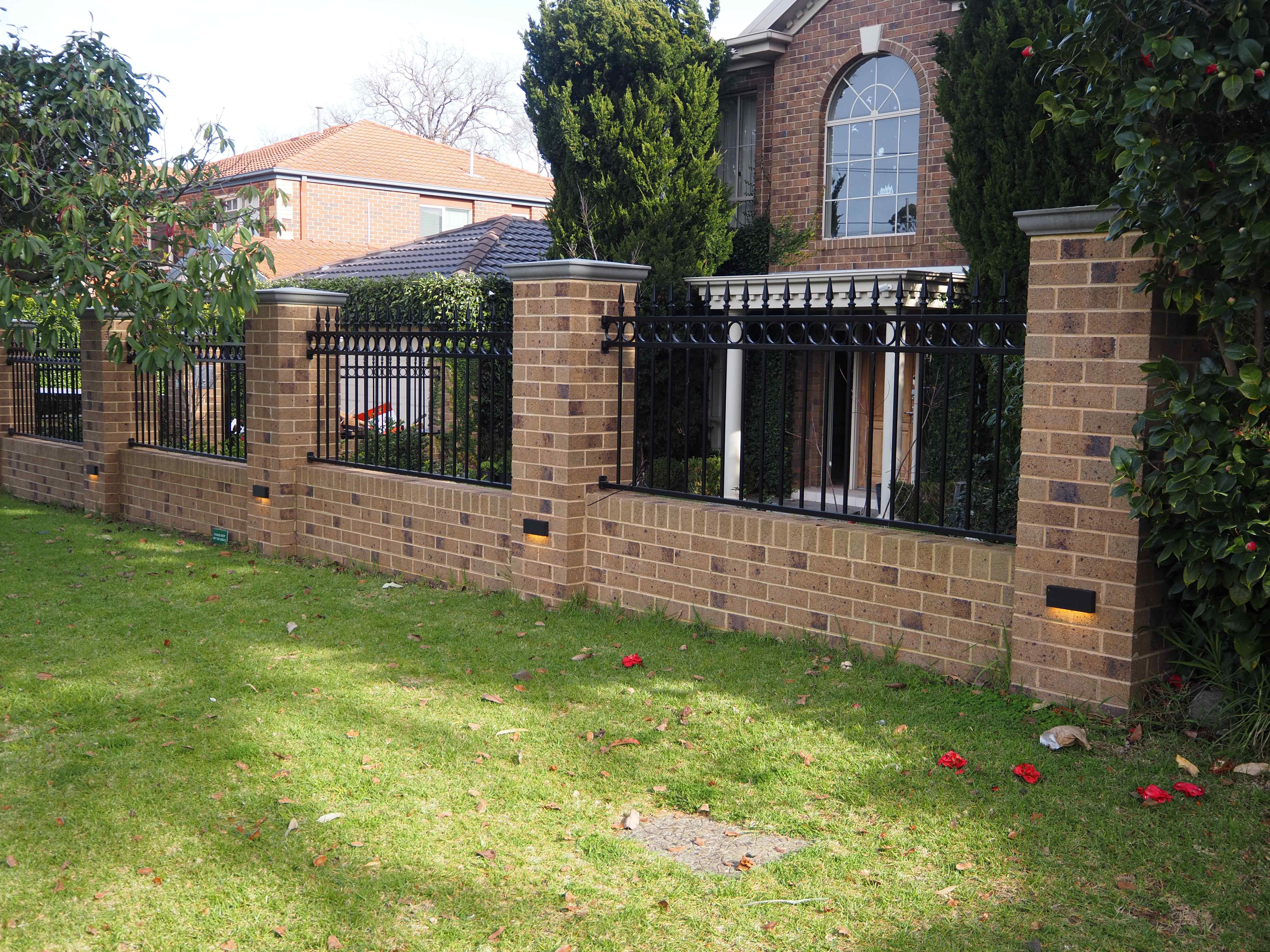 Dwyer Brick Fences | Brickwork Projects and Videos