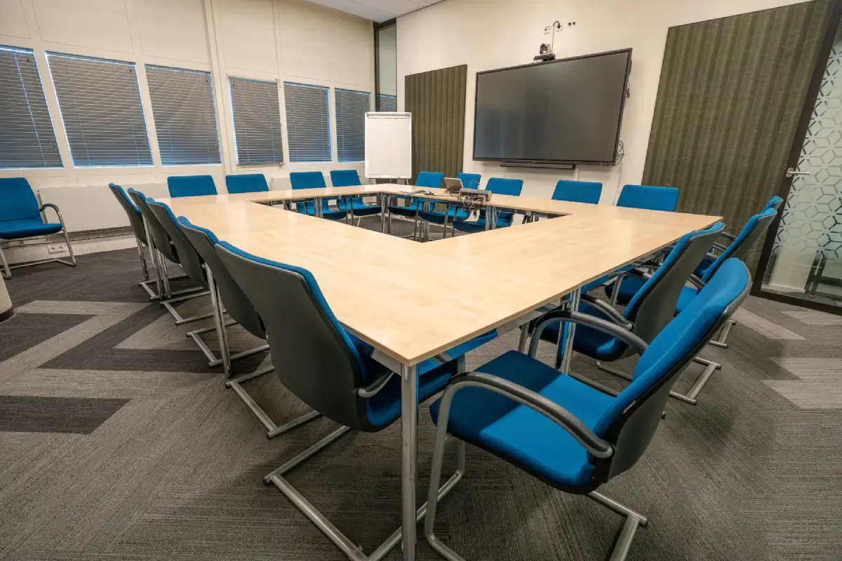 11 Easy steps to Set up Conference Rooms | AlwaysOnIT
